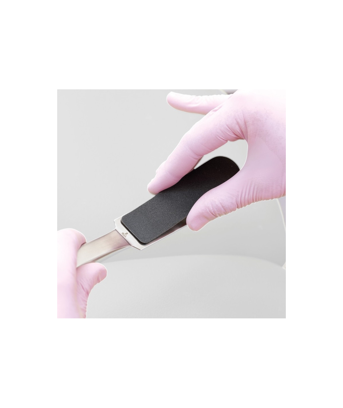 Abrasifs autocollants pour râpe inox - Grain fin - Sachet de 50